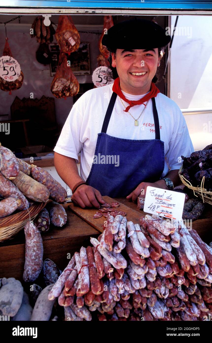 Basque country people beret hi-res stock photography and images - Alamy
