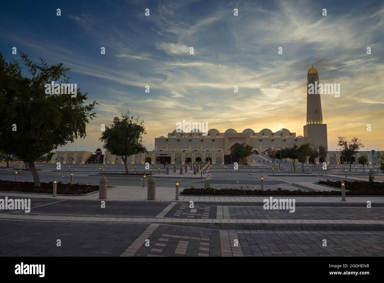 Qatar State Grand Mosque. Imam Abdul Wahab Mosque Stock Photo - Alamy