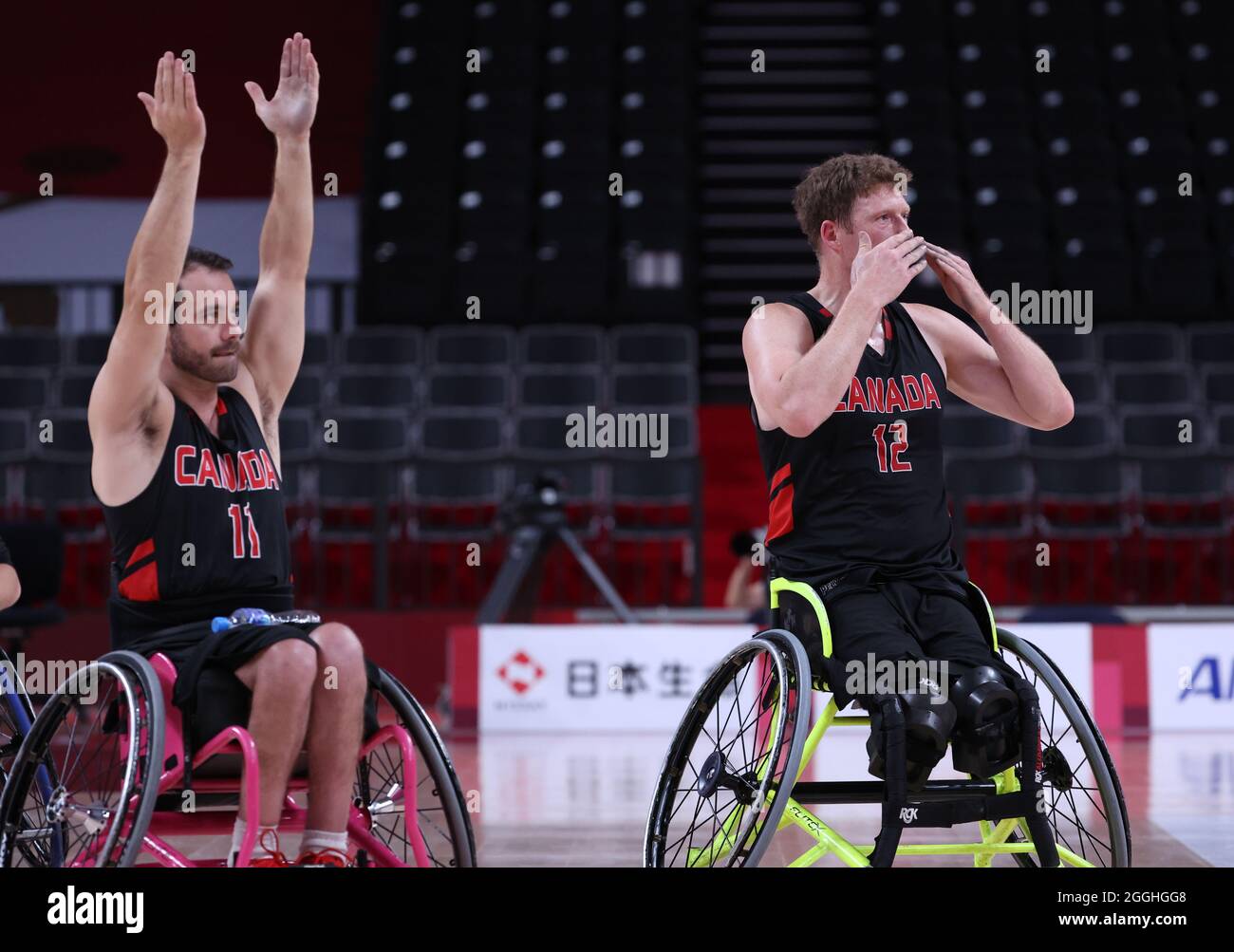 Patrick anderson basketball hi-res stock photography and images - Alamy