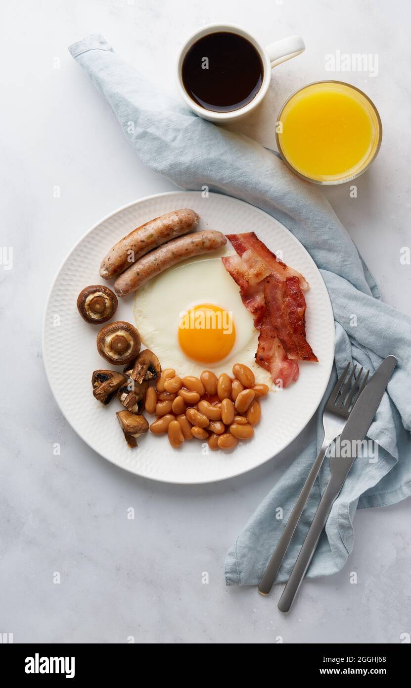 Irish breakfast hi-res stock photography and images - Alamy