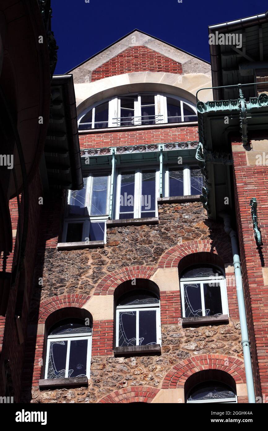 FRANCE. PARIS (75) XVI ARRONDISSEMENT. THE CASTEL BERANGER BUIDING ...