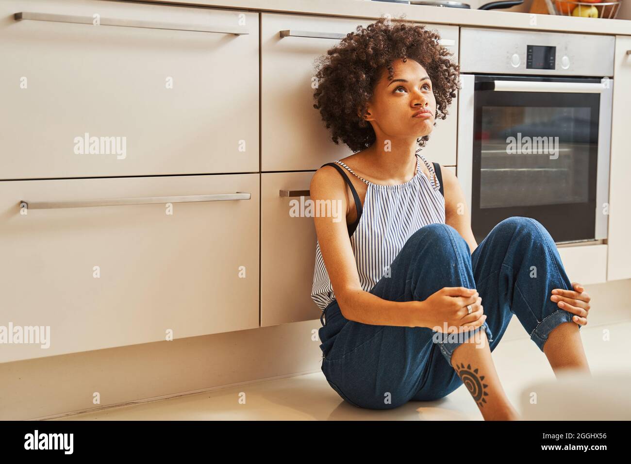 Vacant expression hi-res stock photography and images - Alamy