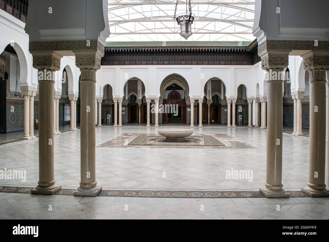 The great mosque paris hi-res stock photography and images - Alamy