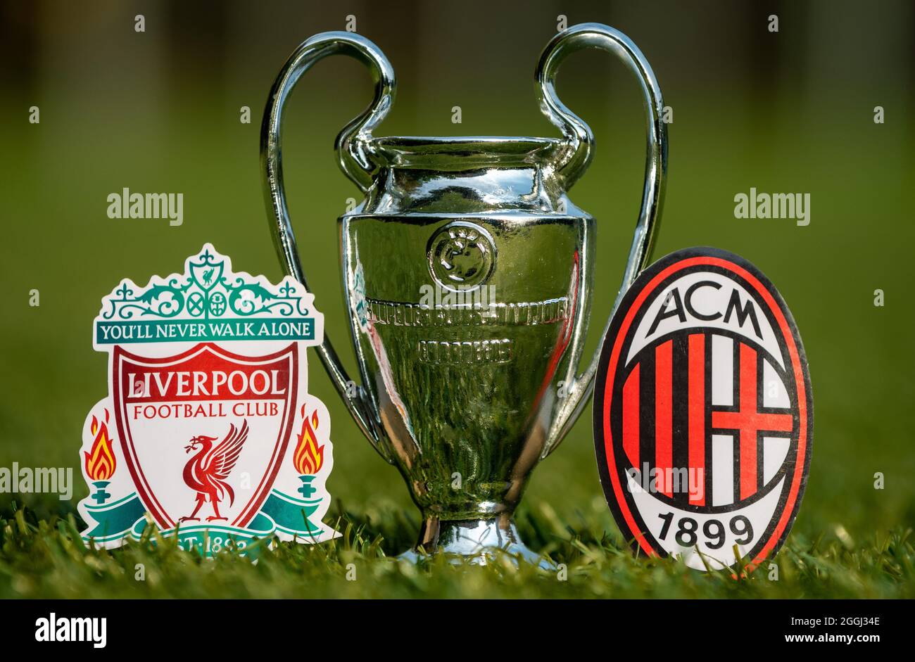 Anfield stadium champions league hi-res stock photography and images ...