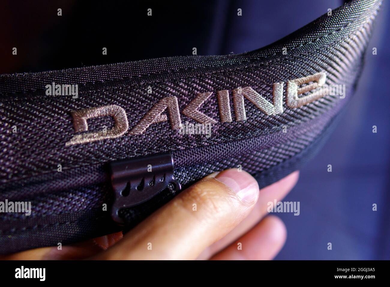 Windsurfing logo hi-res stock photography and images - Alamy