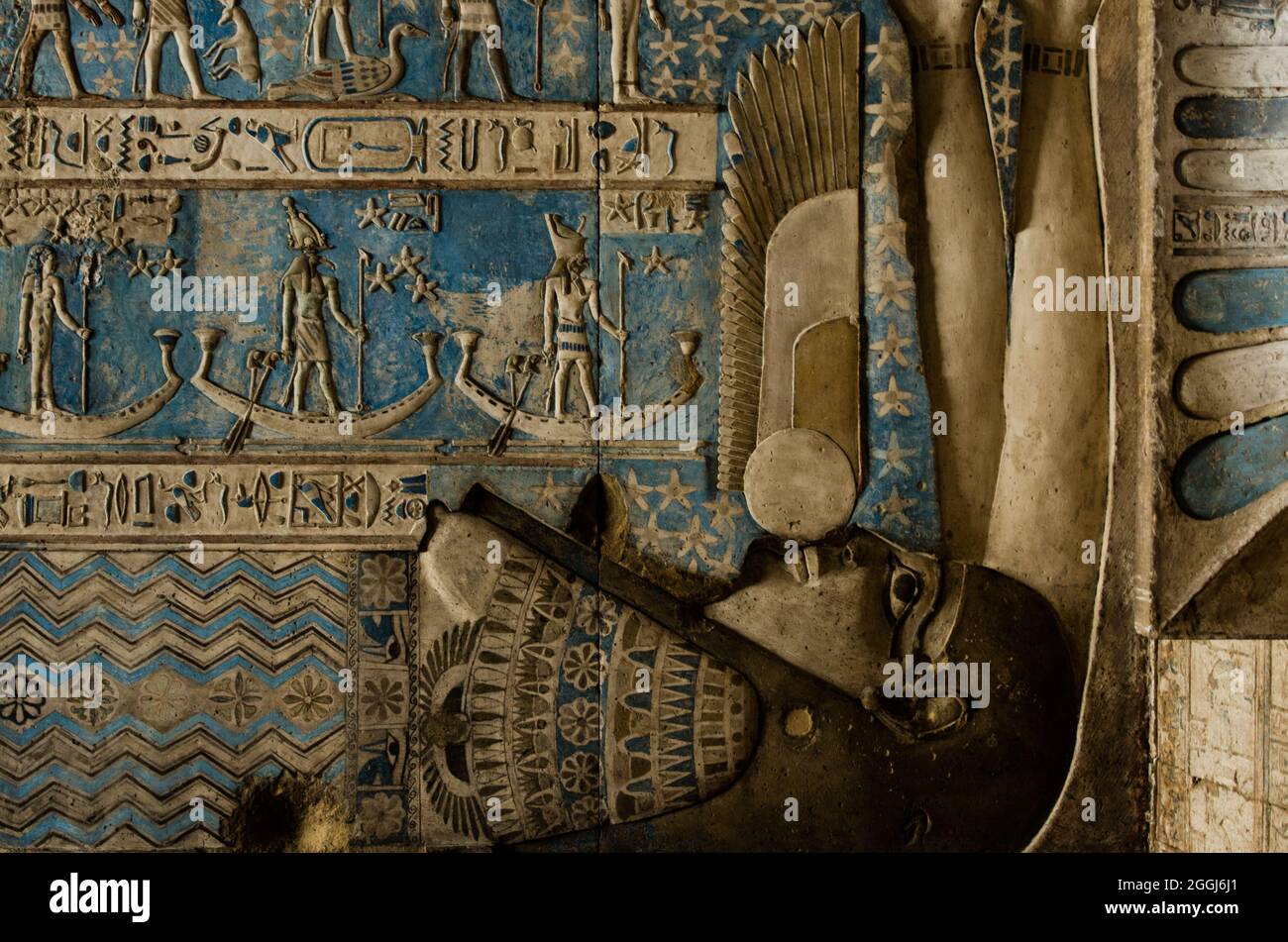 Dendara temple egypt ceiling hi-res stock photography and images - Alamy