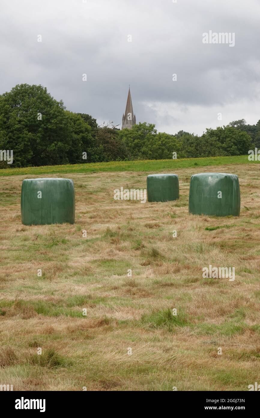 Earlswood, Surrey, UK. 1st September 2021. St John's Parish Church ...