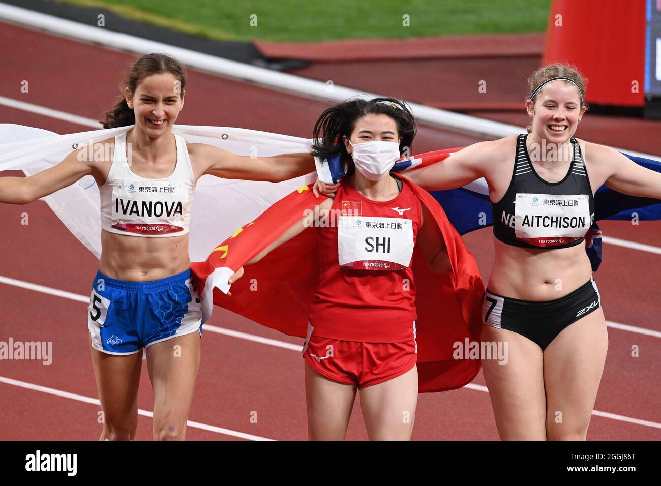 (L-R) IVANOVA Elena (RPC), SHI Yiting (CHN), AITCHISON Danielle (NZL ...