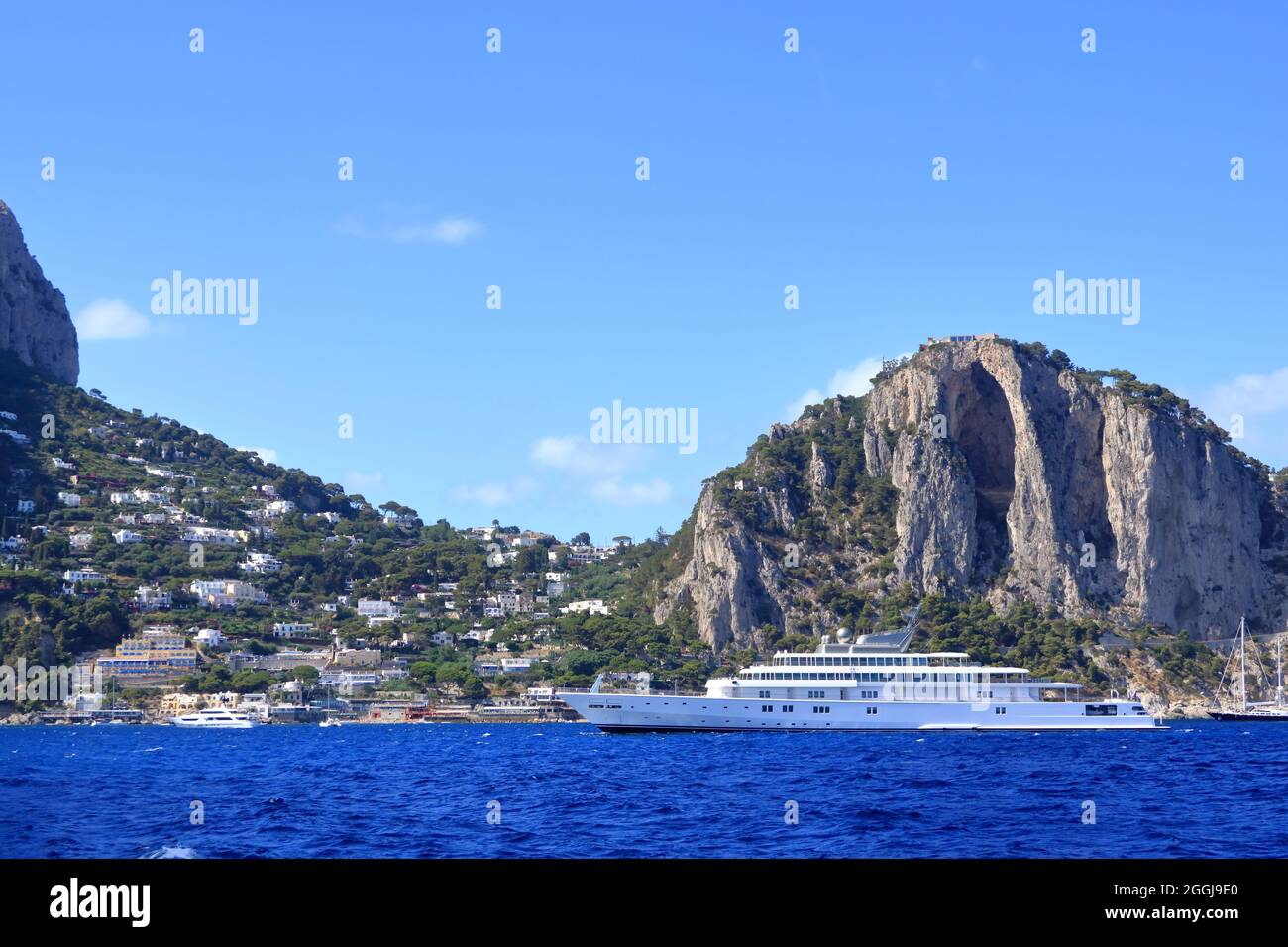 Beach resort marina piccola hi-res stock photography and images - Alamy