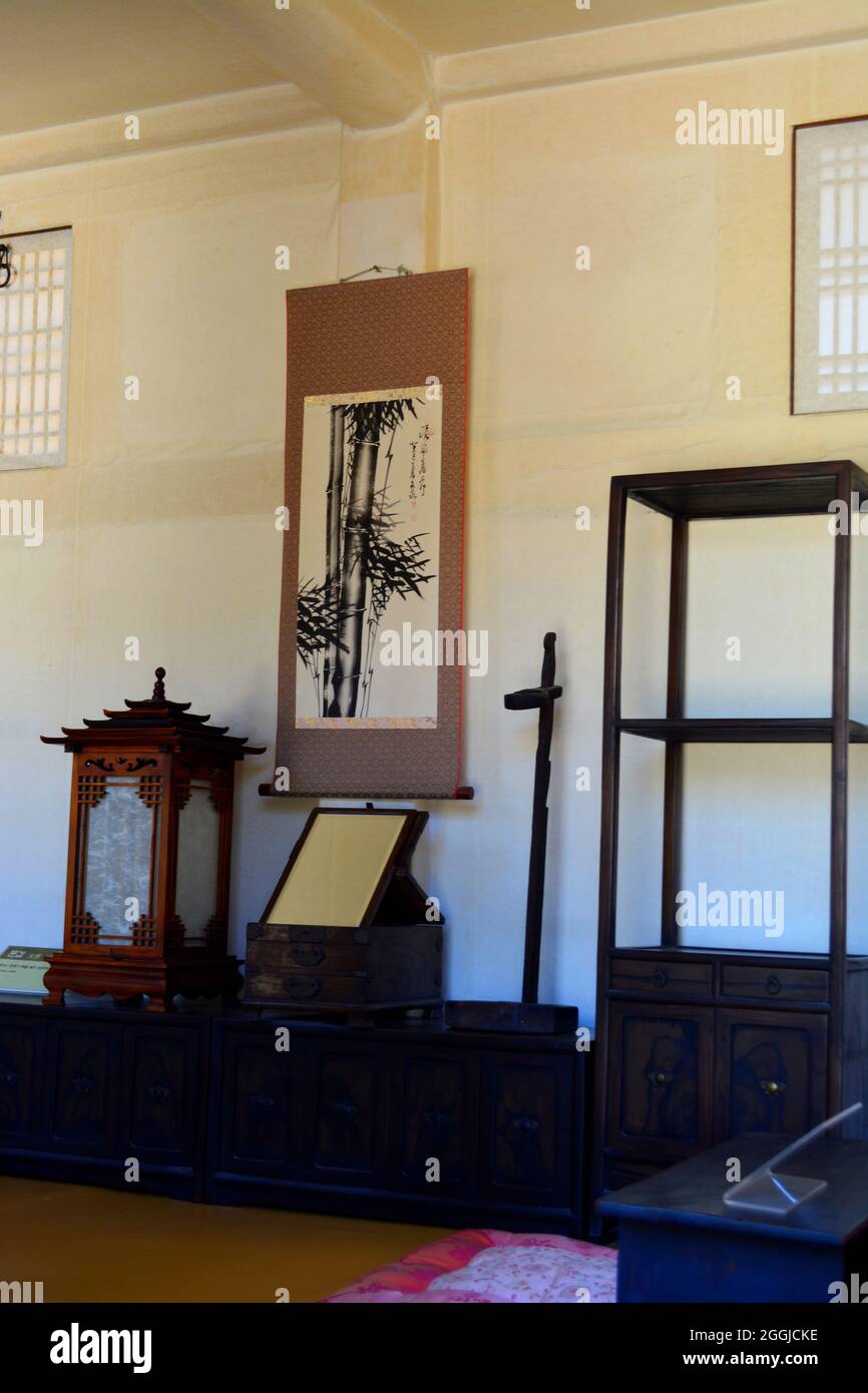 Ancient Japanese architecture, traditional house Stock Photo - Alamy