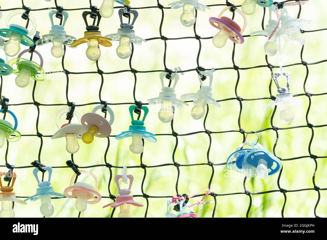A child sucking pacifier hi-res stock photography and images - Alamy