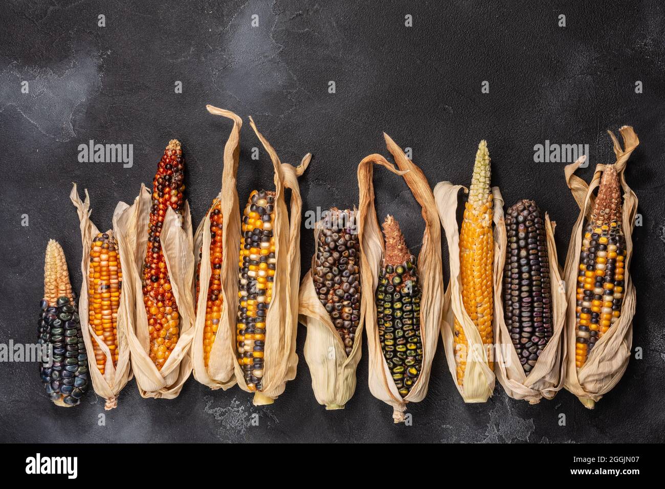 Heirloom corn hi-res stock photography and images - Alamy