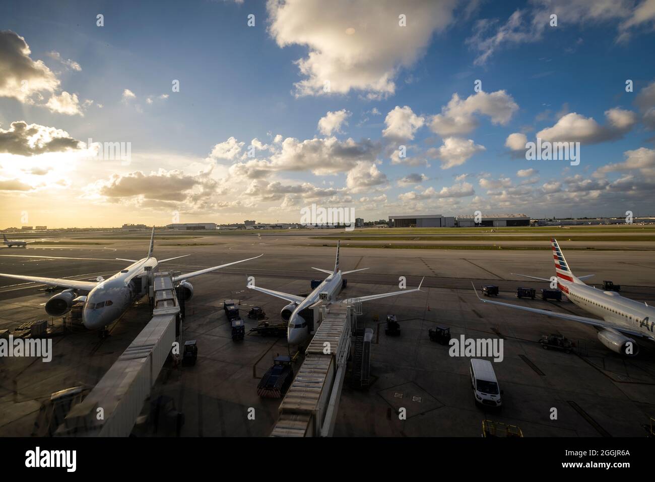 Miami International Airport view from American Express Lounge, Miami ...