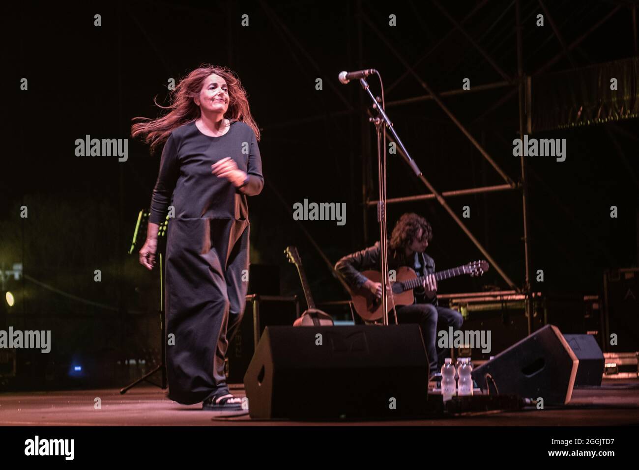 Italian singer Nada Malanima performing live in Livorno Stock Photo - Alamy