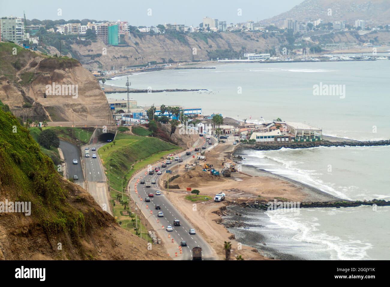 Miraflores beach cliffs lima peru hi-res stock photography and images ...