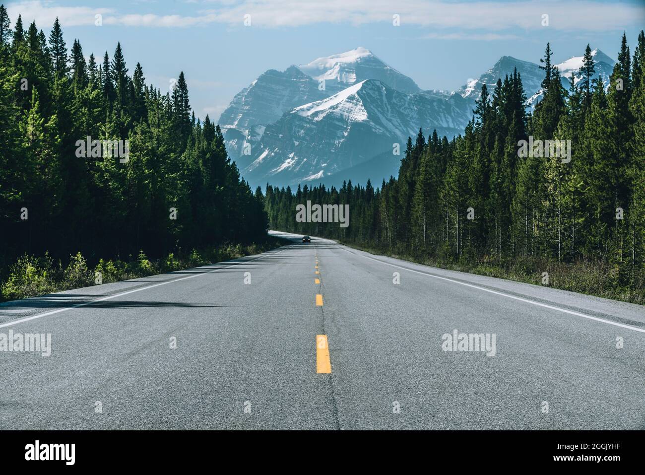 Icefield parkway scenery hi-res stock photography and images - Alamy
