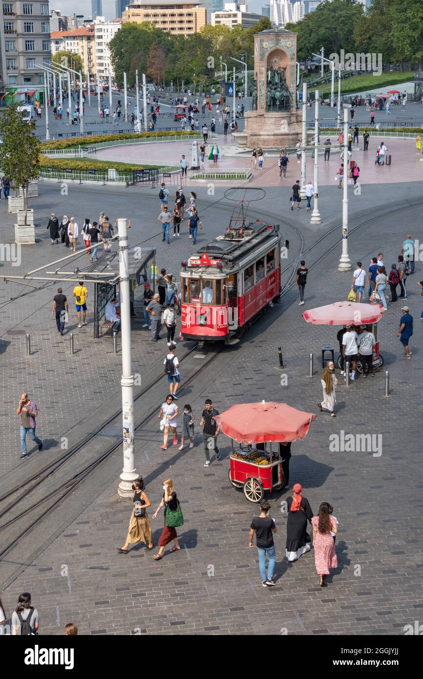 Taksim Square in Beyoglu district of Istanbul, Turkey Stock Photo - Alamy