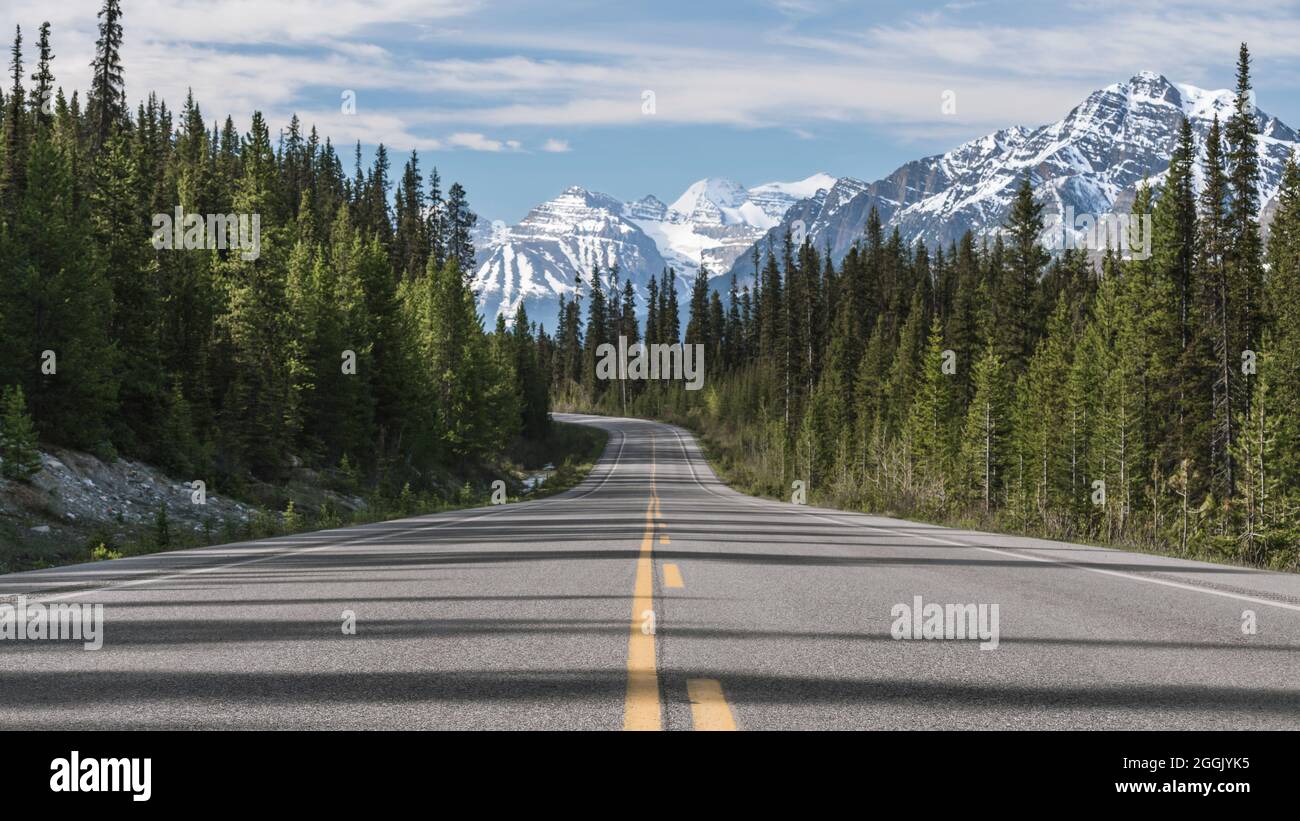 Icefield Parkway Scenery High Resolution Stock Photography and Images ...