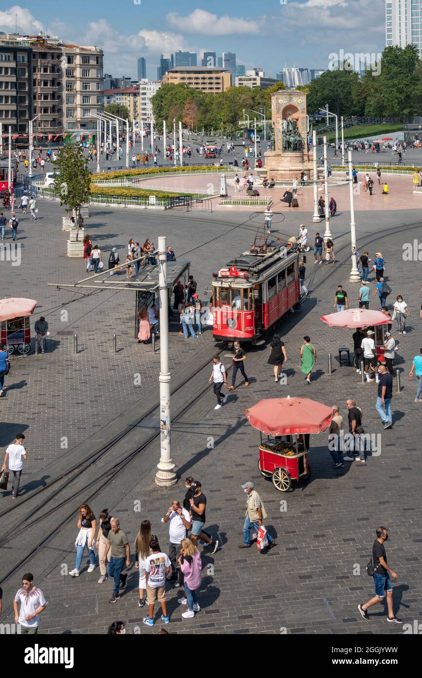 Taksim Square in Beyoglu district of Istanbul, Turkey Stock Photo - Alamy