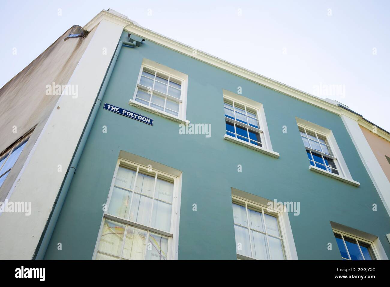 Green painted Georgian terraced house with sash windows in The Polygon ...