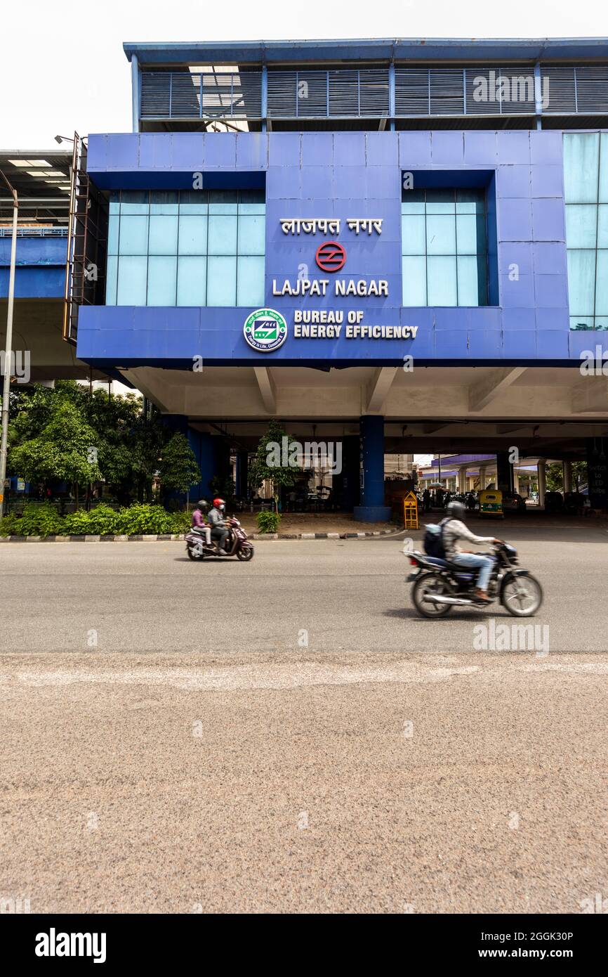 View of the Lajpat Nagar metro station in south Delhi Stock Photo - Alamy