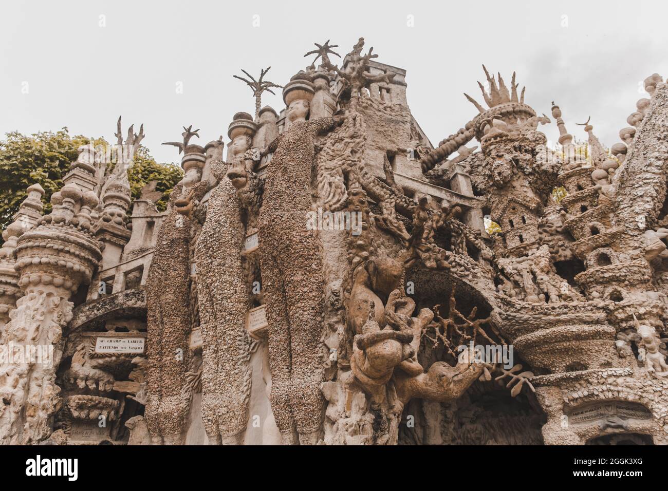 Palais Ideal du Facteur Cheval Stock Photo - Alamy