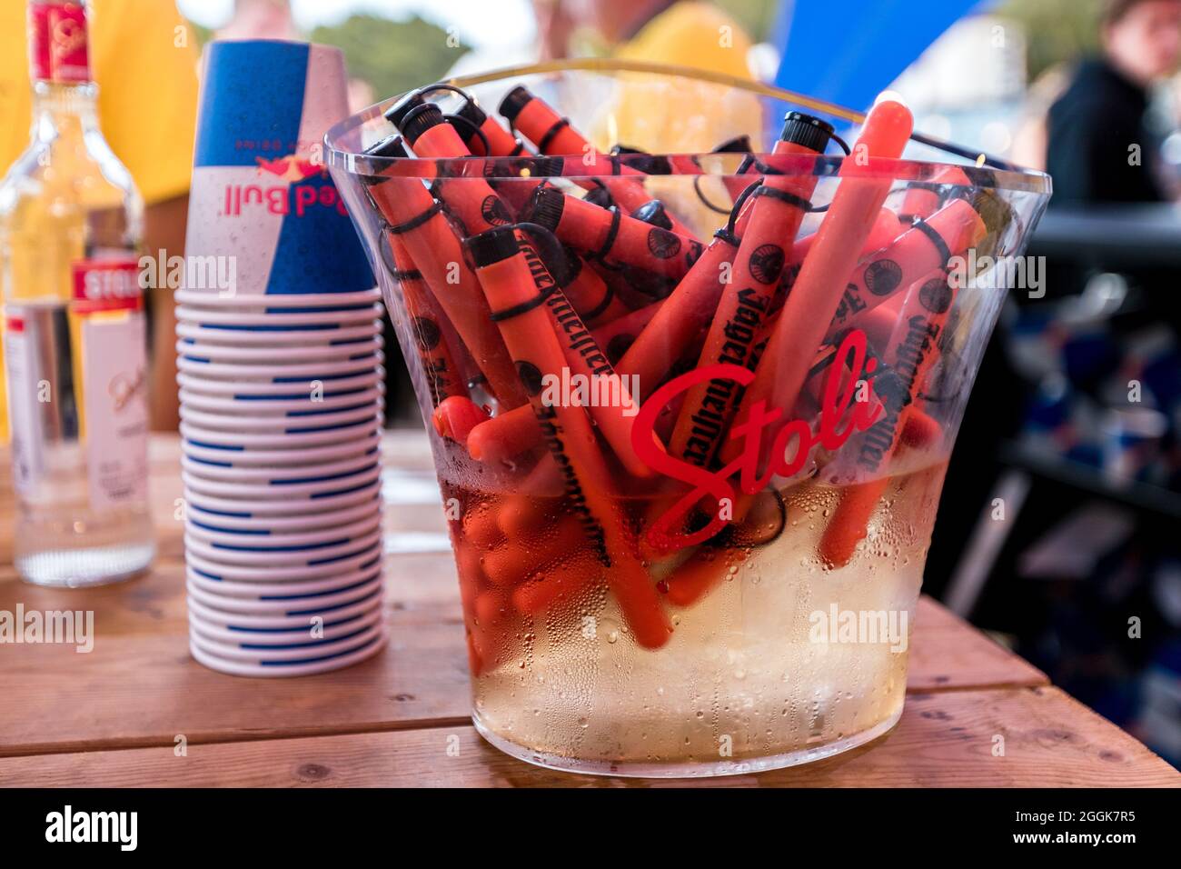 Vodka and red bull bucket hi-res stock photography and images - Alamy