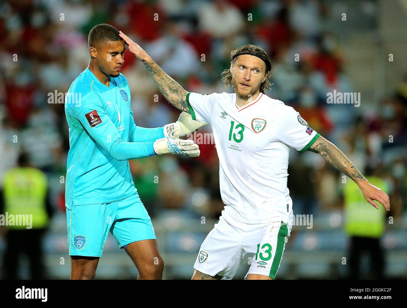 Republic of Ireland's Jeff Hendrick (right) and Gavin Bazunu during the ...