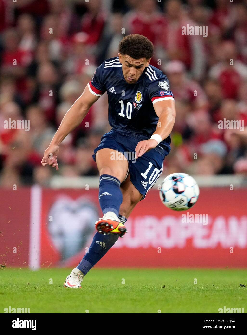 Scotland's Che Adams shoots during the 2022 FIFA World Cup Qualifying ...