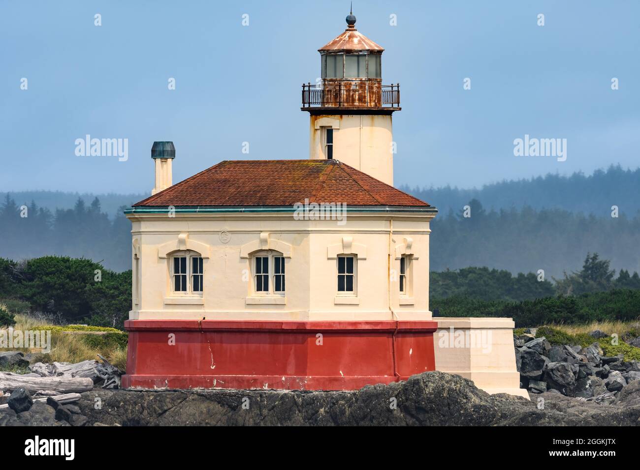 Coquille River Lighthouse. Bandon, Oregon, USA Stock Photo - Alamy