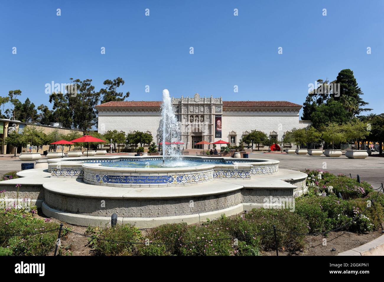 SAN DIEGO, CALIFORNIA - 25 AUG 2021: Teh Plaza de Panama in Balboa Park ... SAN DIEGO, CALIFORNIA - 25 AUG 2021: Teh Plaza de Panama in Balboa Park ...