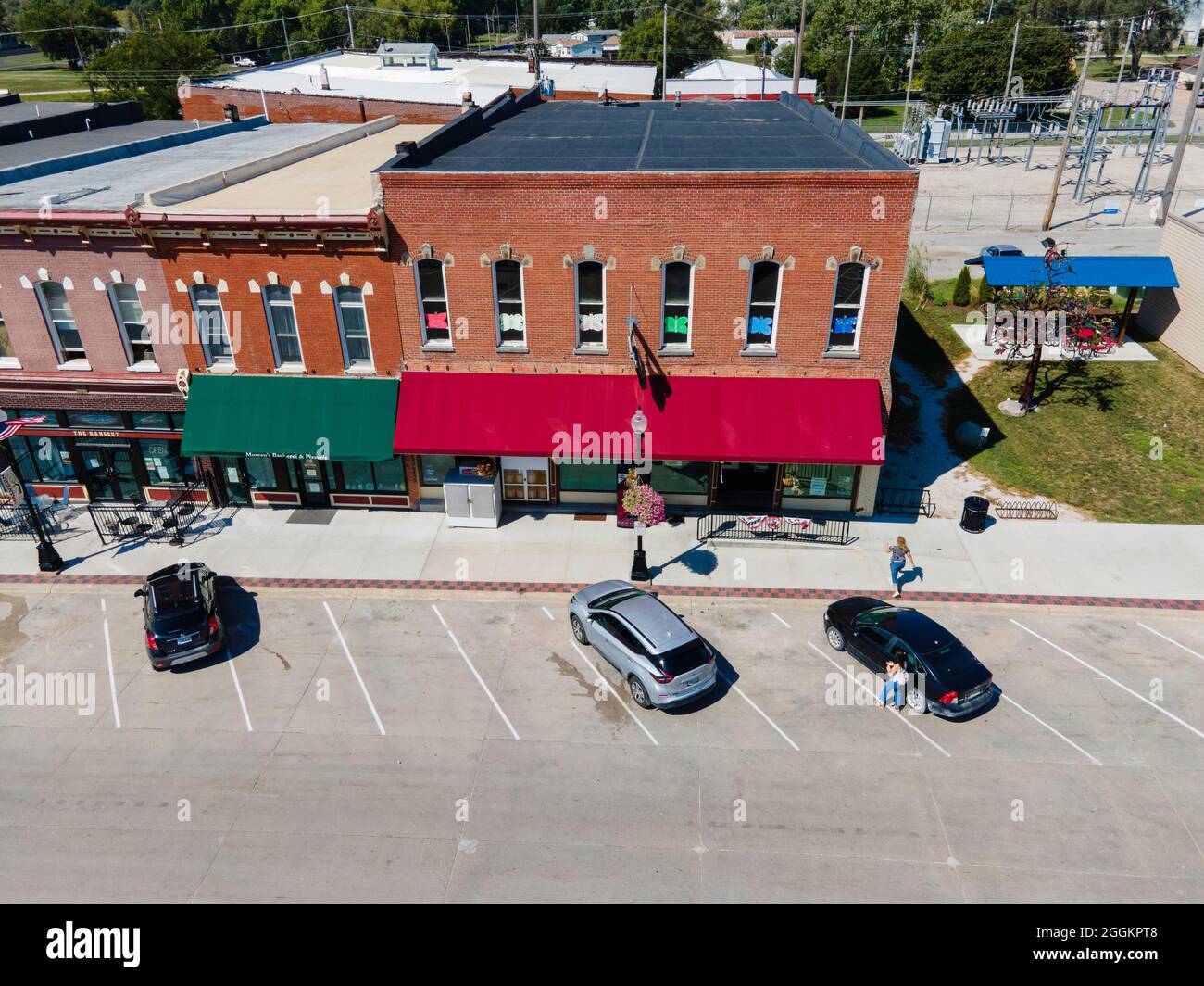 Main street iowa hi-res stock photography and images - Alamy
