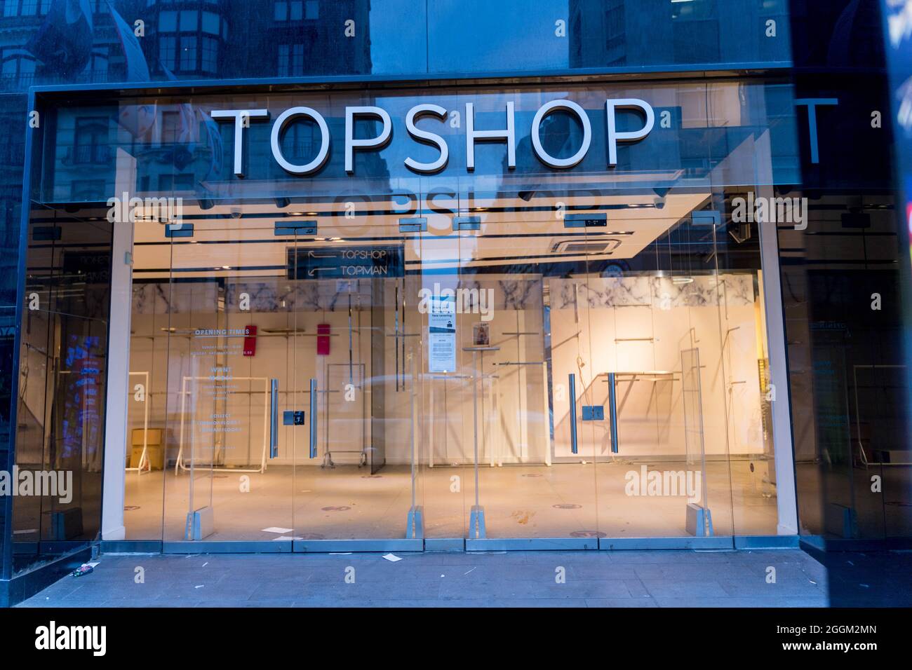empty retail space used by former TOP SHOP London Stock Photo - Alamy