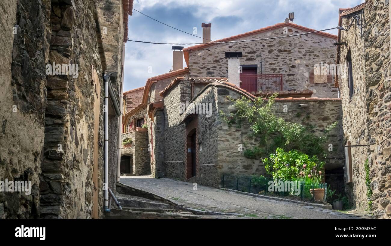 Village alley in Saint Marsal Stock Photo - Alamy