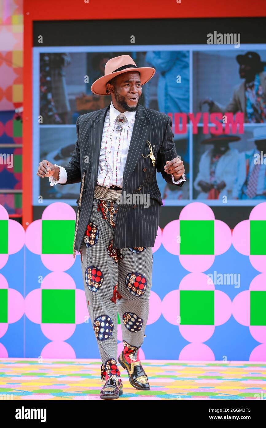 London, UK. 29 Aug 2021. 'Dandyism' on Greenwich and Docklands ...