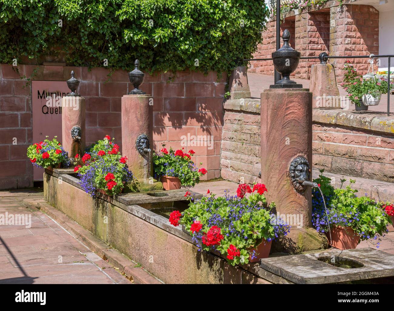 The twelve pipes fountain hi-res stock photography and images - Alamy
