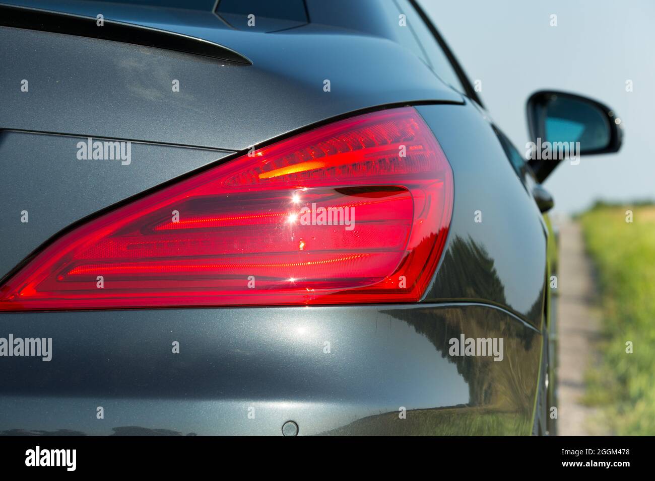 Car and brake light mercedes hi-res stock photography and images - Alamy