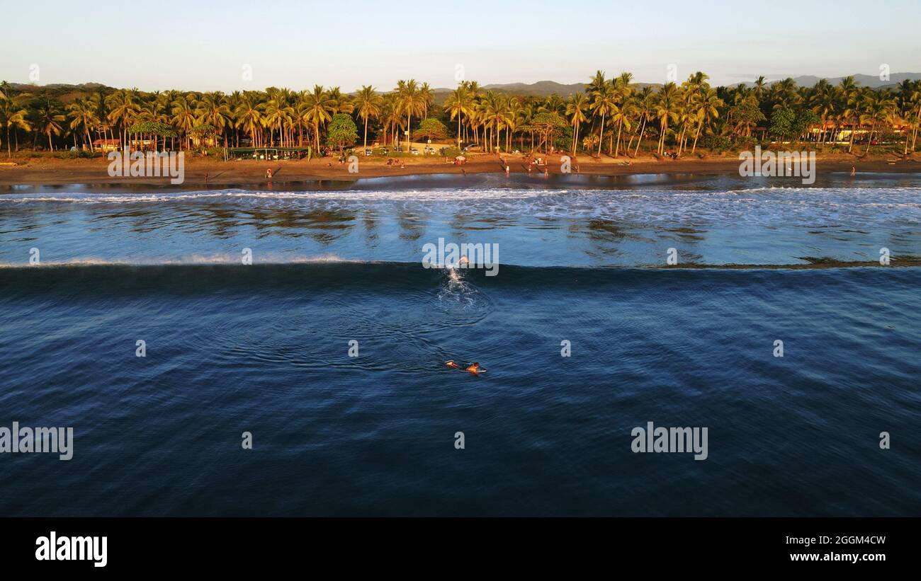 Surf spot hi-res stock photography and images - Alamy