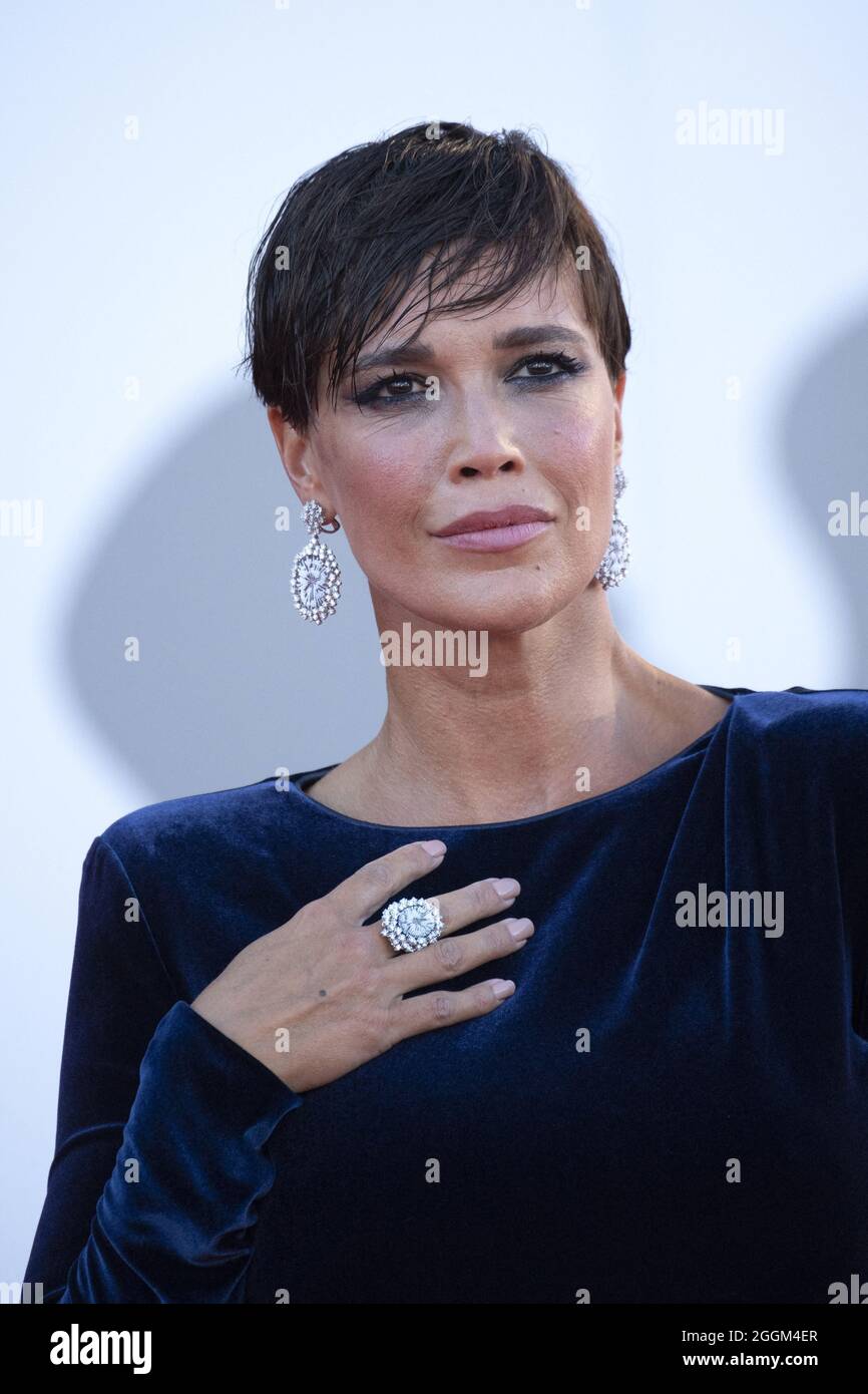 Roberta Giarrusso attending the Madres Paralelas Premiere and Opening ...