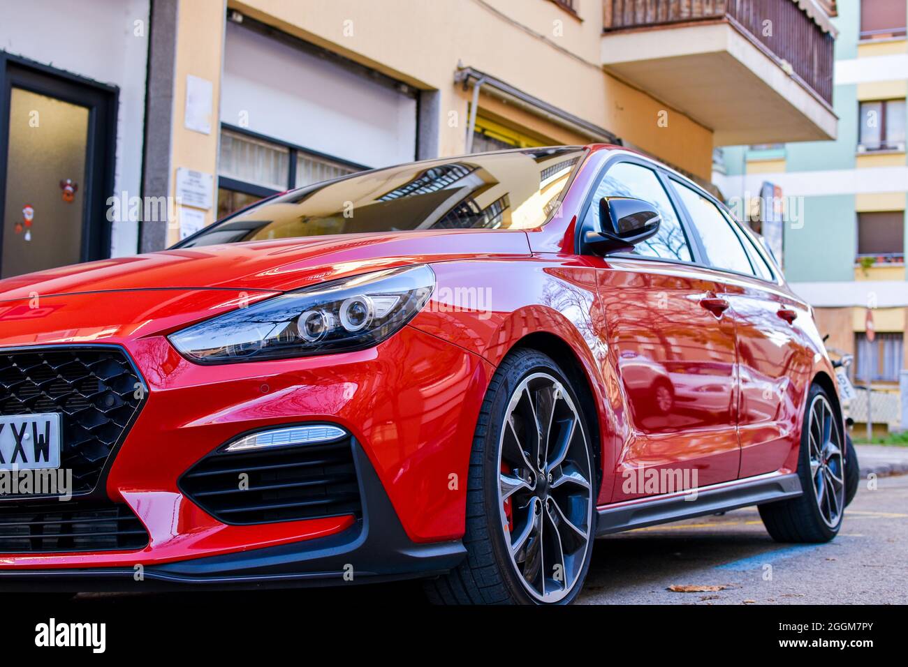 Stylish red car hi-res stock photography and images - Alamy