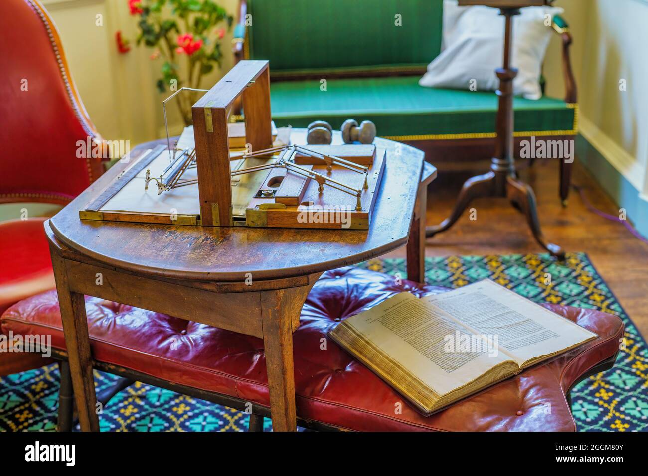 The Cabinet, Study, Room of Thomas Jefferson’s Monticello in Virginia ...