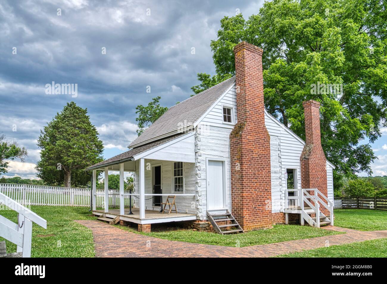 The exterior kitchen building of the McLean House, site of Lee’s ...