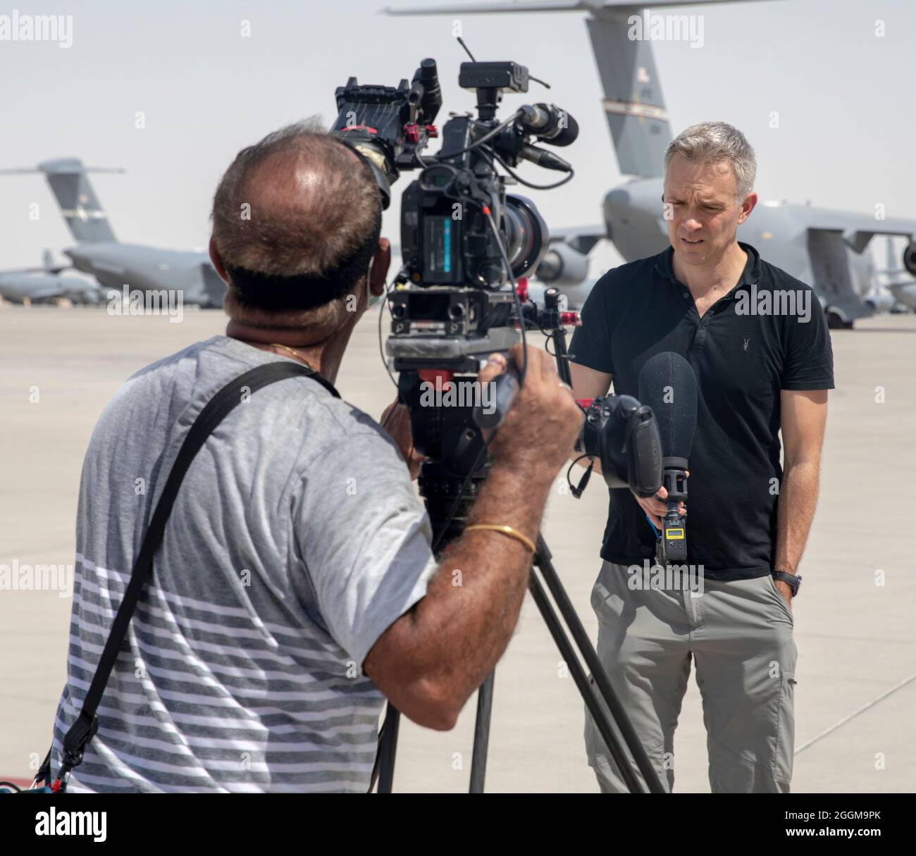 Al udeid air base hi-res stock photography and images - Alamy