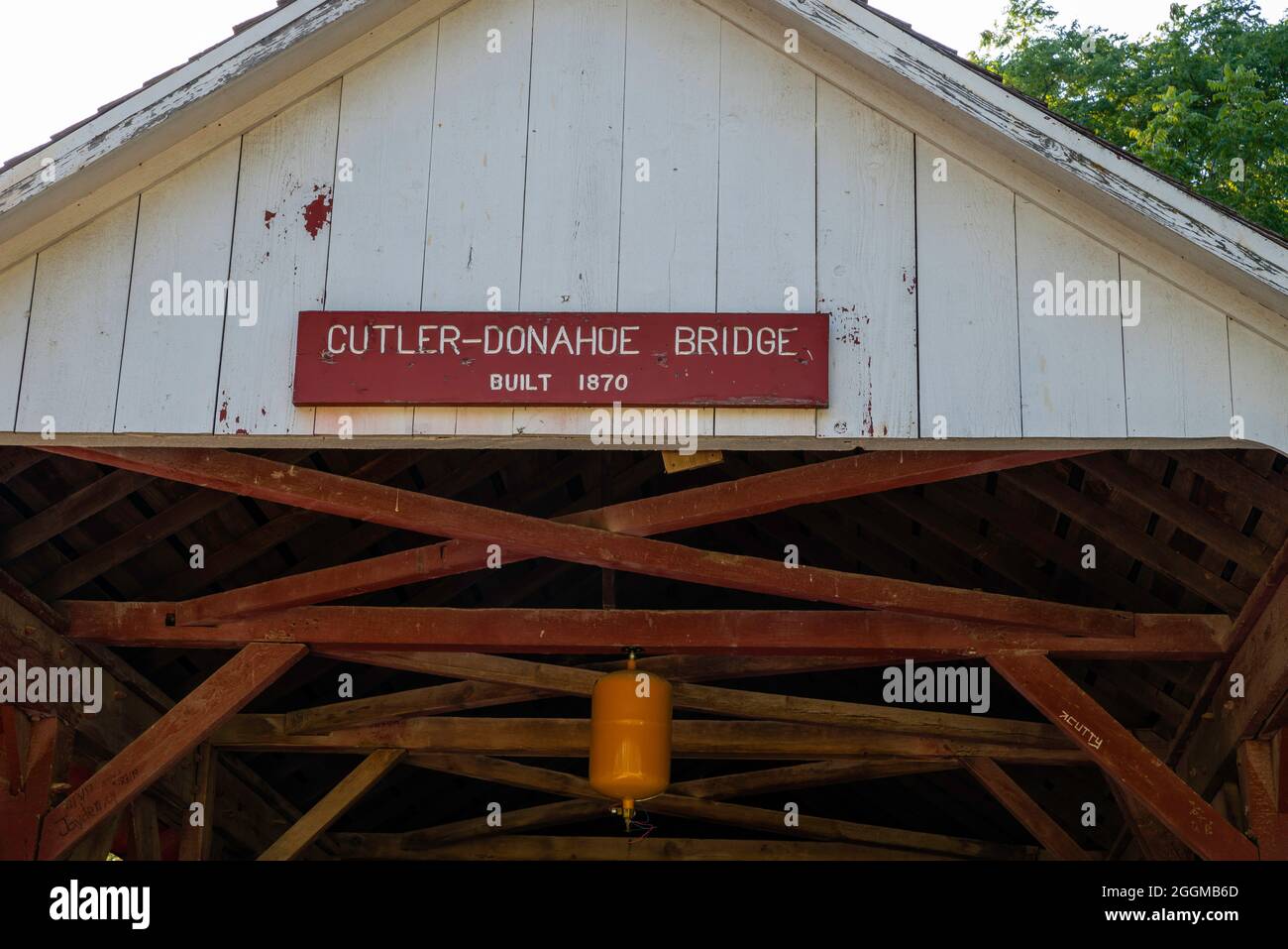 Cutler-Donahoe Bridge; Photograph of the Bridges of Madison County ...