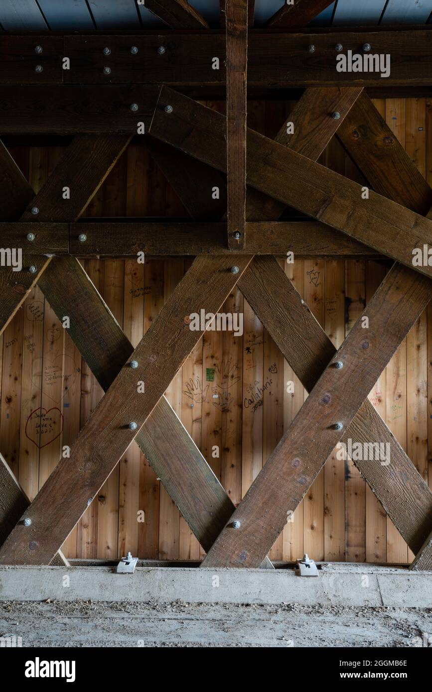 Cedar Bridge; Photograph of the Bridges of Madison County, Winterset ...