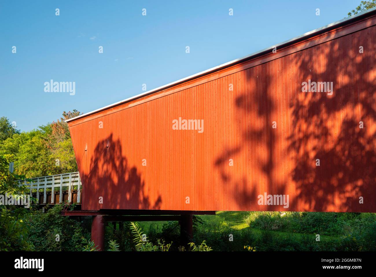 Cedar Bridge; Photograph of the Bridges of Madison County, Winterset ...