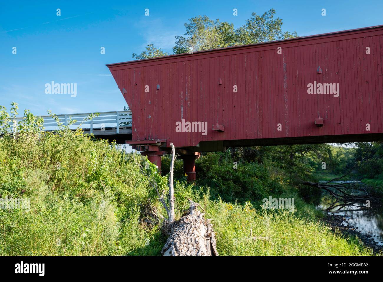 Hogback Covered Bridge; Photograph of the Bridges of Madison County ...