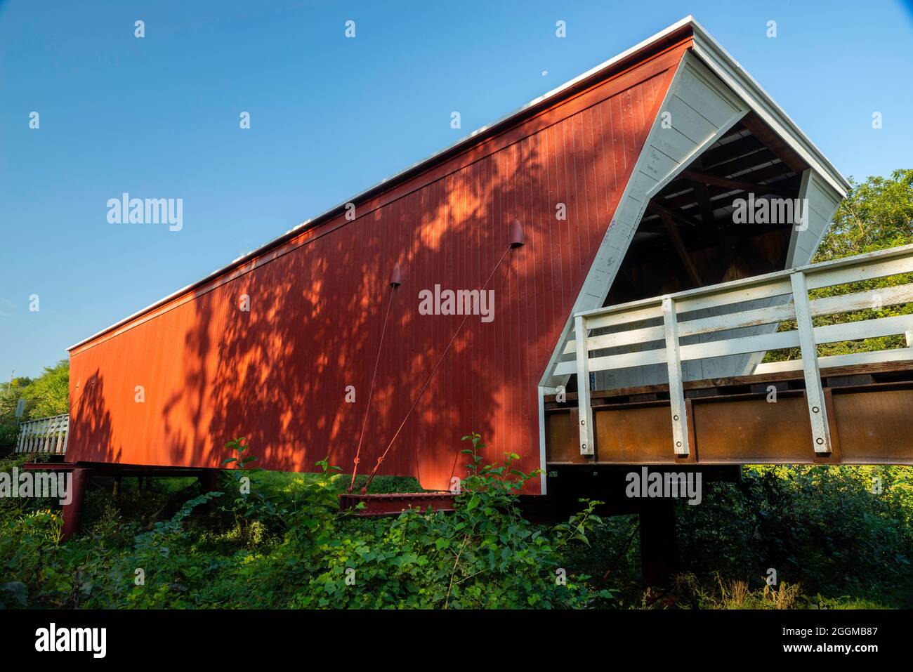 Cedar Bridge; Photograph of the Bridges of Madison County, Winterset ...