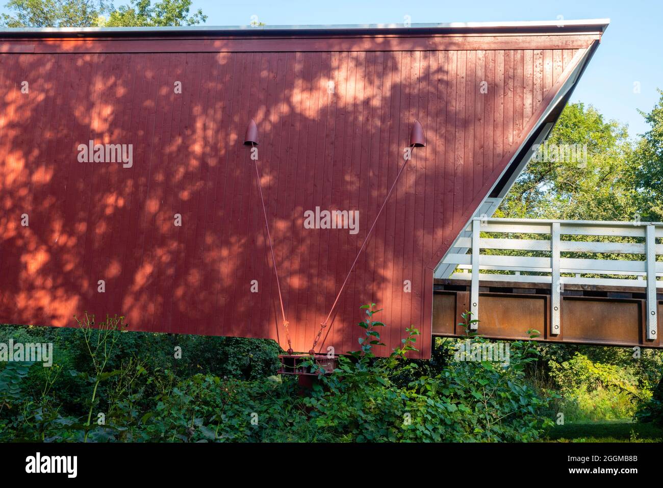 Madison county iowa bridge hi-res stock photography and images - Alamy