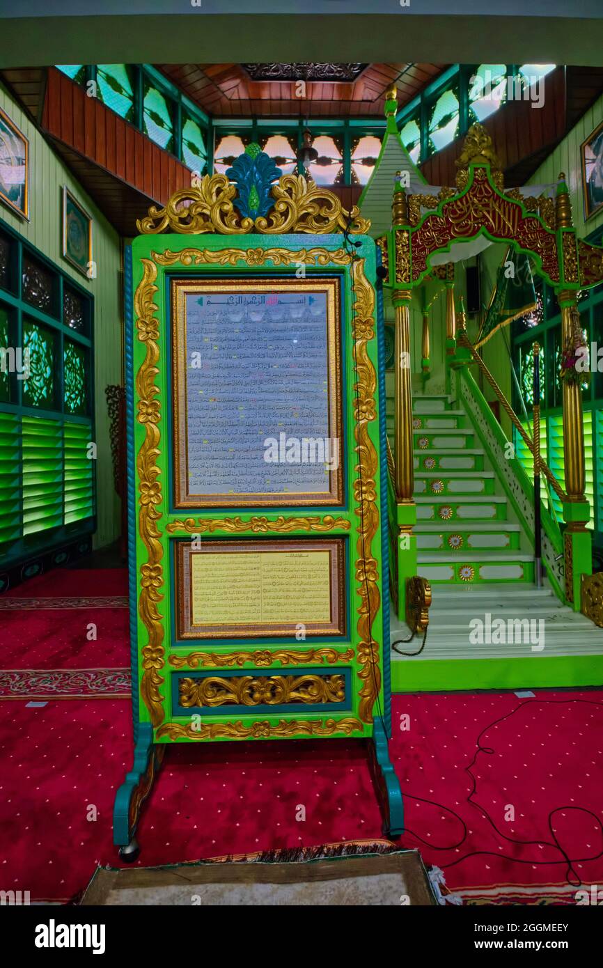 Masjid Sultan Suriansyah is the oldest mosque in South Kalimantan ...